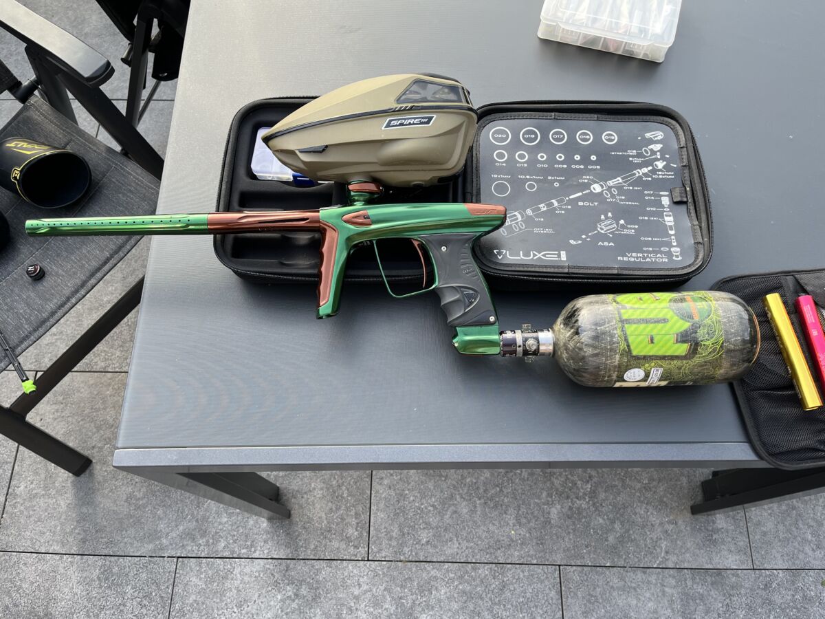 Luxe ICE mit Hopper und Flasche – Paintball Basar